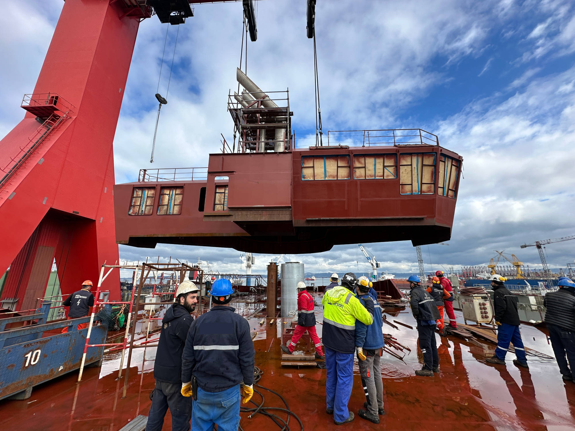 Who we are - Overheul Marine